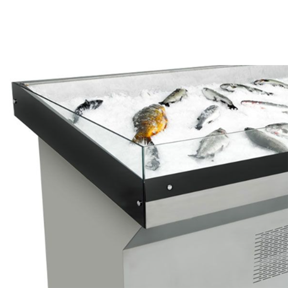 Vitrina neutra pentru peste 135 cm